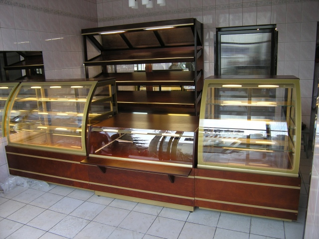 C-1 CL 130/NE CARMELLA | Neutral confectionery counter